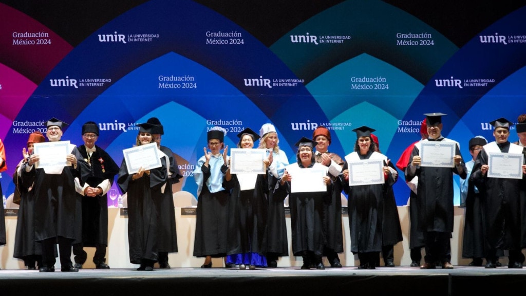 UNIR México celebra la graduación de 9,000 estudiantes